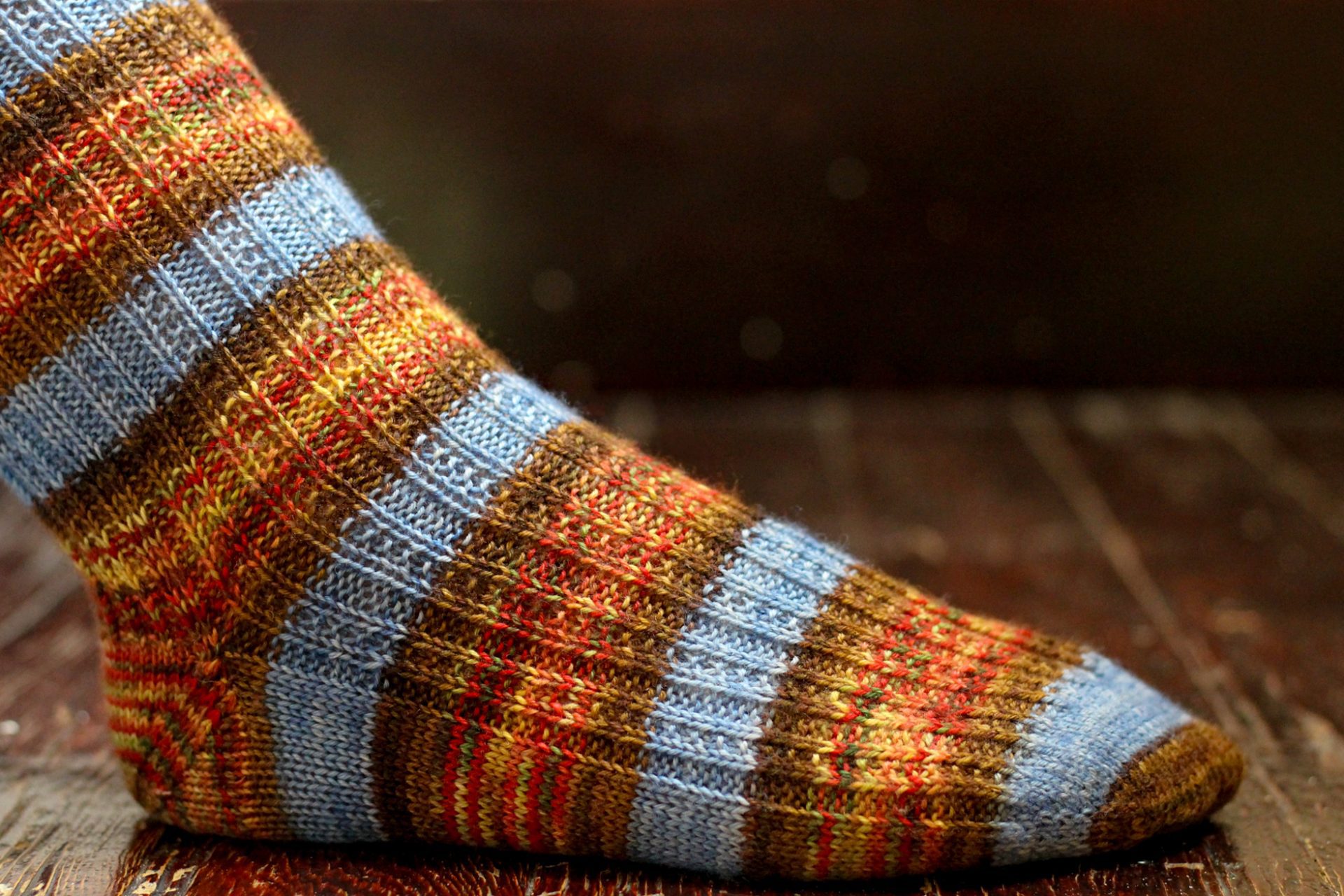 Pass the Maple Syrup | Socks | Knitting Pattern | rhyFlower Knits