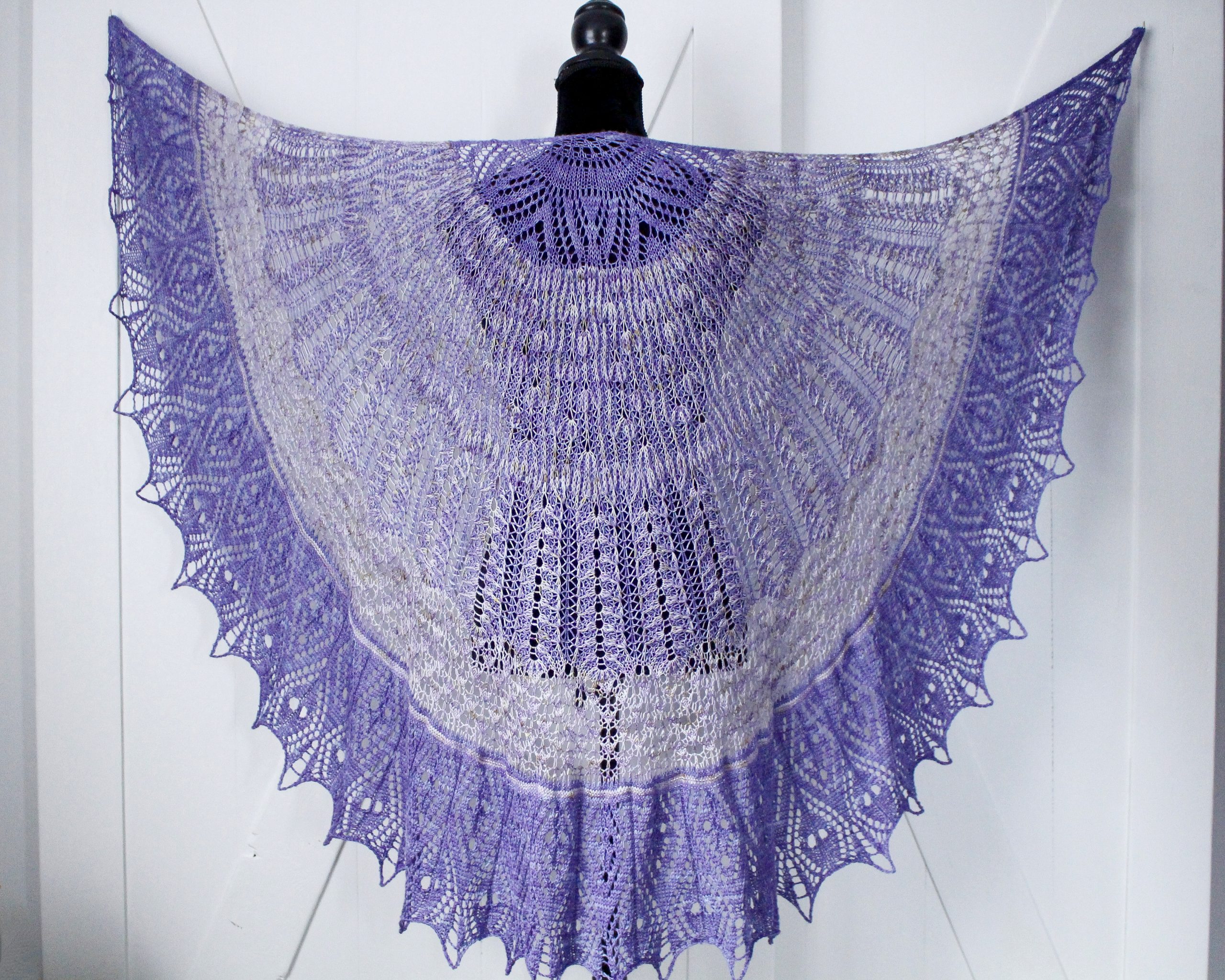 Penelope | Shawls | Advanced | Knitting Patterns | rhyFlower Knits